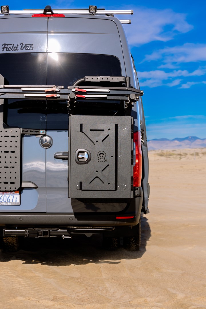 Summit S3 - Sprinter 170EXT 3500XD 4x4 - Graphite Gray | Field Van